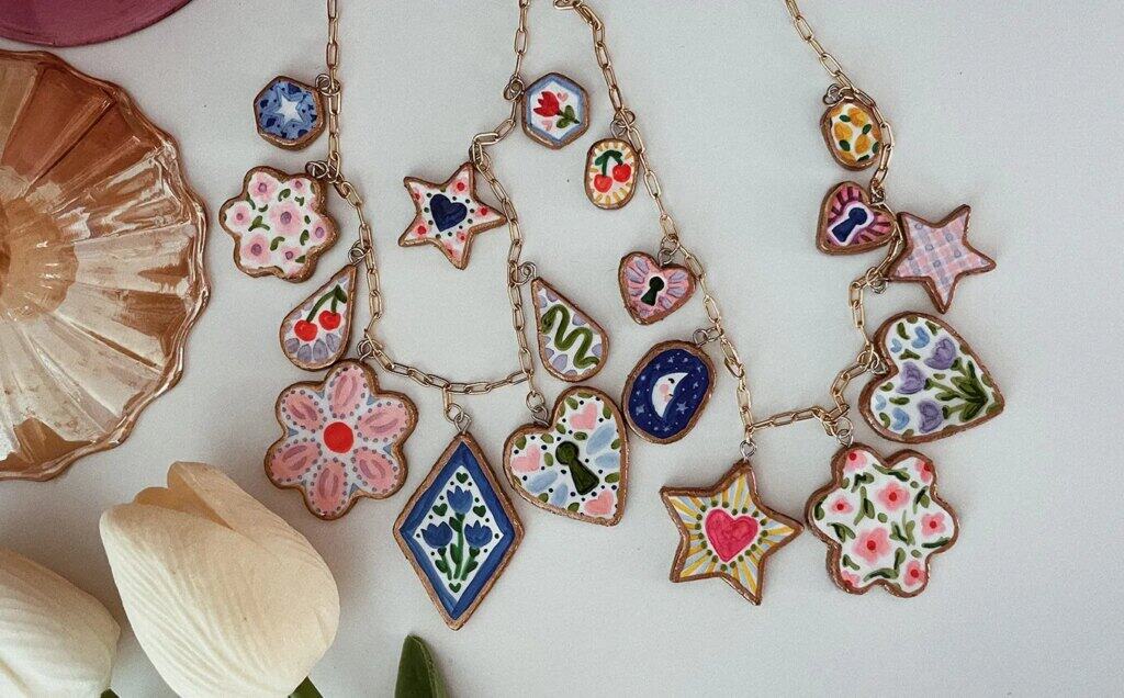 29 Craft Night Ideas You'll Totally Enjoy!