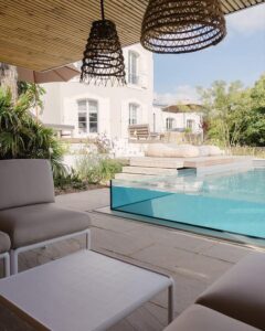 22 Stunning Pool House Design Ideas That Scream Luxury