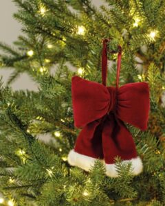 15 Christmas Tree Bows Inspiration That Captivate Every Guest